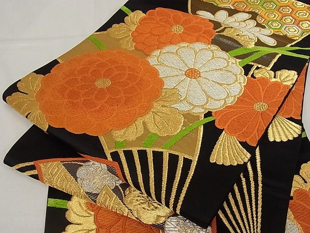 ■■■　サイズ　■■■ 長さ 400cm 幅 29.5cm程です。 ■■■　商品詳細　■■■ 正絹・芯なしになります。状態は表地所々に薄い汚れがございます。大変上質な逸品になりますので気になる方はお手入れをされてお召しになられてはいかがでし...