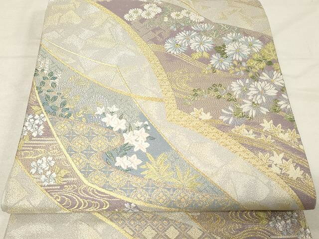 ■■■　サイズ　■■■ 長さ 444cm 幅 31cm程 ■■■　商品詳細　■■■ 【正絹】 状態は接写画像のように 裏地に薄い汚れがございますが その他表地は特に目立ったシミ汚れなどもなく大変良い状態です。 着用時には見えない部分になりま...