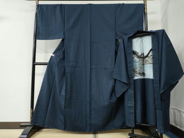 ■■■　サイズ　■■■ 【着物】 身丈 159cm（肩から） 裄丈 70cm 袖丈 48.5cm　縫込み 4cm 袖幅 35.5cm 前幅 25.5cm 後幅 31cm 着物縫いこみ 内揚げ 3cm 裄 お袖側 約1cm　身頃側 約2cm ...