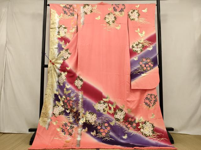 ■■■　サイズ　■■■ 身丈 182cm（肩から） 裄丈 65cm 袖丈 105cm　縫込み 4cm 袖幅 32cm 前幅 24cm 後幅 30cm 着物縫いこみ 内揚げ 0cm 裄 お袖側 約2.5cm　身頃側 約2cm ■■■　商品詳細...
