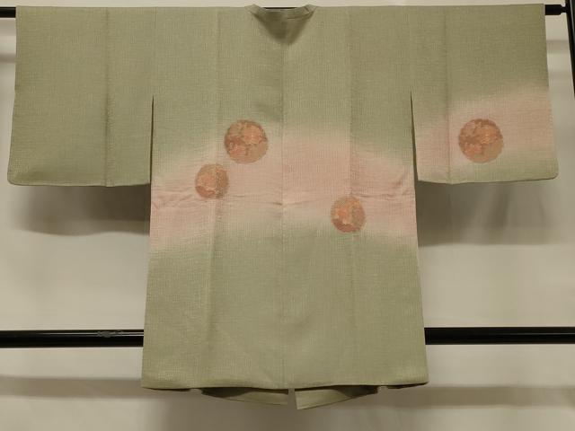 ■■■　サイズ　■■■ 身丈 87.5cm（肩から） 裄丈 62.5cm 袖丈 43cm　縫込み 6.5cm 袖幅 32.5cm 前幅 20cm 後幅 30cm 裄 お袖側 約4cm　身頃側 約6cm ■■■　商品詳細　■■■ 【正絹】 状...