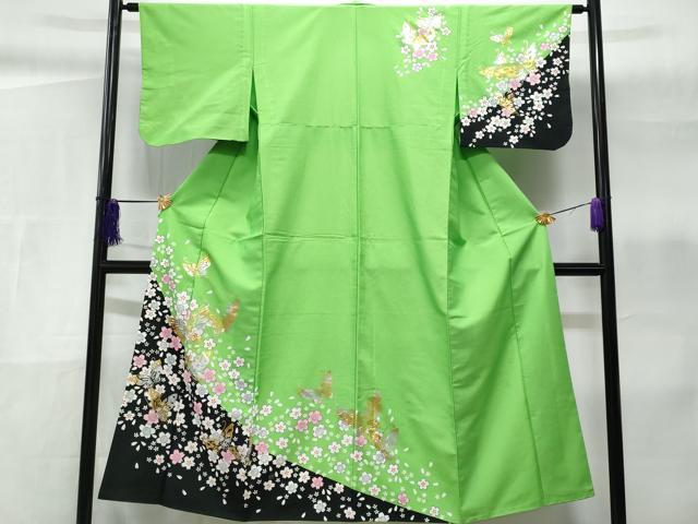 ■■■　サイズ　■■■ 身丈 147.5cm（肩から） 裄丈 63.5cm 袖丈 43.5cm　縫込み 3.5cm 袖幅 33.5cm 前幅 22.5cm 後幅 29.5cm 着物縫いこみ 内揚げ 4cm 裄 お袖側 約2.5cm　身頃側 ...