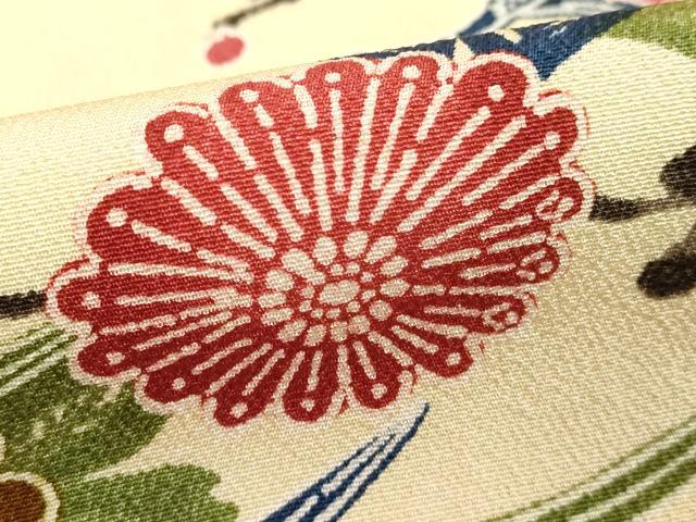 ■■■　サイズ　■■■ 身丈 159.5cm（肩から） 裄丈 64cm 袖丈 53cm　縫込み 4cm 袖幅 32cm 前幅 25cm 後幅 30cm 着物縫いこみ 内揚げ 0cm 裄 お袖側 約3cm　身頃側 約3cm ■■■　商品詳細　...