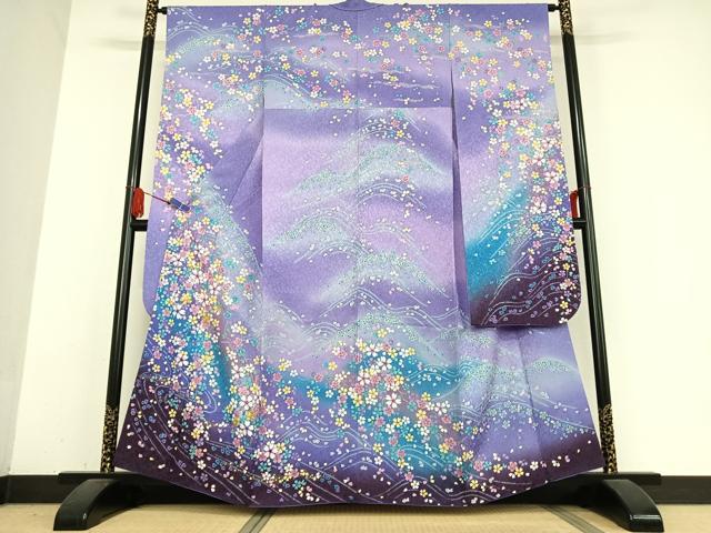 ■■■　サイズ　■■■ 身丈 158.5cm（肩から） 裄丈 63cm 袖丈 110cm　縫込み 5cm 袖幅 33cm 前幅 23.5cm 後幅 30cm 着物縫いこみ 内揚げ 8cm 裄 お袖側 約2cm　身頃側 約4cm ■■■　商品...