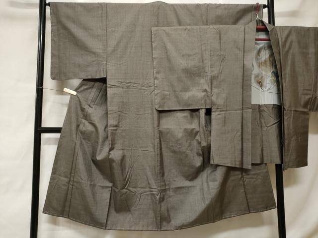 ■■■　サイズ　■■■ 【着物】 身丈 134cm（肩から） 裄丈 64cm 袖丈 48cm　縫込み 0cm 袖幅 33cm 前幅 22cm 後幅 31cm 着物縫いこみ 内揚げ 10cm 裄 お袖側 約2cm　身頃側 約2cm 【羽織】 ...