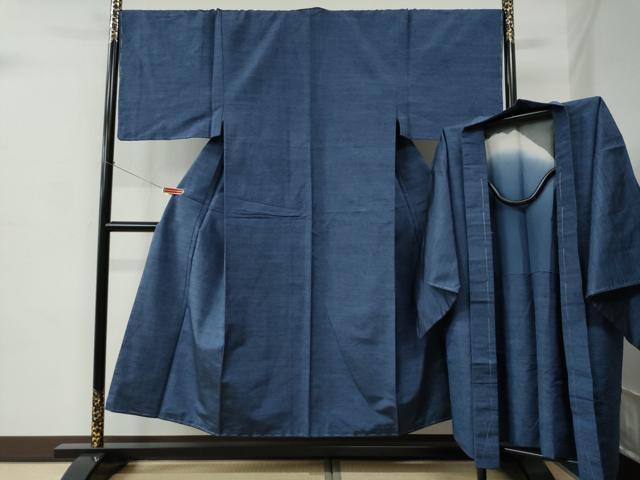 ■■■　サイズ　■■■ 【着物】 身丈 148cm（肩から） 裄丈 69.5cm 袖丈 49cm　縫込み 4cm 袖幅 38cm 前幅 23.5cm 後幅 29.5cm 着物縫いこみ 内揚げ 7cm 裄 お袖側 約1cm　身頃側 約3cm ...
