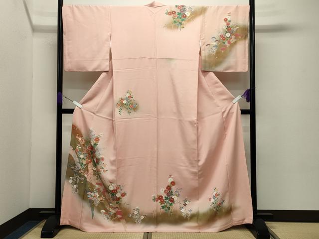 ■■■　サイズ　■■■ 身丈 168cm（肩から） 裄丈 68cm 袖丈 49.5cm　縫込み 8.5cm 袖幅 35cm 前幅 26cm 後幅 30.5cm 着物縫いこみ 内揚げ 7cm 裄 お袖側 約2cm　身頃側 約1cm ■■■　商...