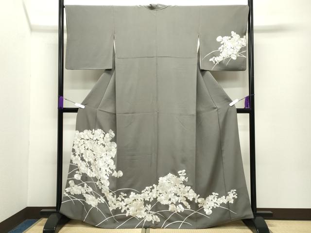■■■　サイズ　■■■ 身丈 164cm（肩から） 裄丈 67.5cm 袖丈 49cm　縫込み 8cm 袖幅 36cm 前幅 25.5cm 後幅 30cm 着物縫いこみ 内揚げ 1cm 裄 お袖側 約1cm　身頃側 約3cm ■■■　商品詳...