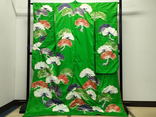 ■■■　サイズ　■■■ 身丈 182cm（肩から） 裄丈 65cm 袖丈 108.5cm　縫込み 2.5cm 袖幅 33.5cm 前幅 24cm 後幅 29.5cm 着物縫いこみ 内揚げ 0cm 裄 お袖側 約1.5cm　身頃側 約2cm ...