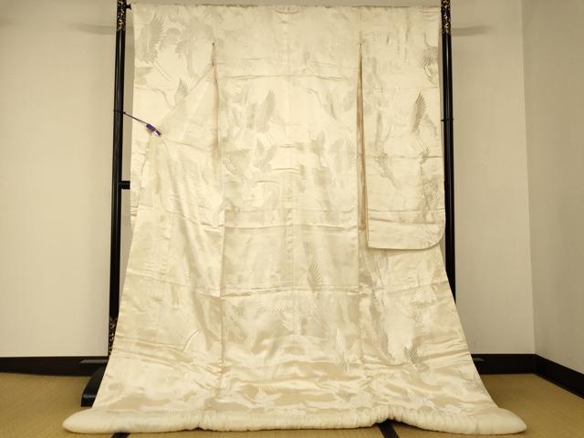 ■■■　サイズ　■■■ 身丈 198.5cm（肩から） 裄丈 65cm 袖丈 105cm　縫込み 5cm 袖幅 33cm 前幅 29cm 後幅 31.5cm 着物縫いこみ 内揚げ 0cm 裄 お袖側 約1.5cm　身頃側 約0cm ■■■　...