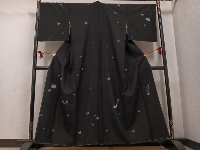 ■■■　サイズ　■■■ 身丈 156.5cm（肩から） 裄丈 68cm 袖丈 47.5cm　縫込み 4cm 袖幅 34cm 前幅 23cm 後幅 30cm 着物縫いこみ 内揚げ 7cm 裄 お袖側 約0cm　身頃側 約1cm ■■■　商品詳...