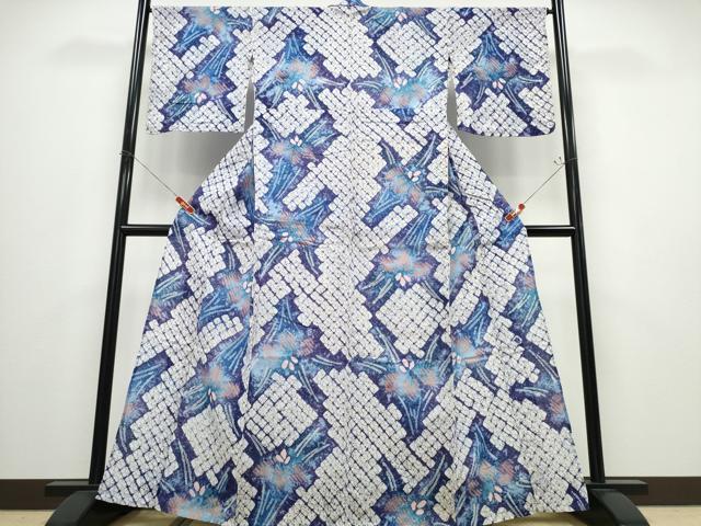 ■■■　サイズ　■■■ 身丈 165cm（肩から） 裄丈 68.5cm 袖丈 47.5cm　縫込み 2cm 袖幅 34.5cm 前幅 24cm 後幅 31.5cm 着物縫いこみ 内揚げ 0cm 裄 お袖側 約0cm　身頃側 約0cm ■■■...