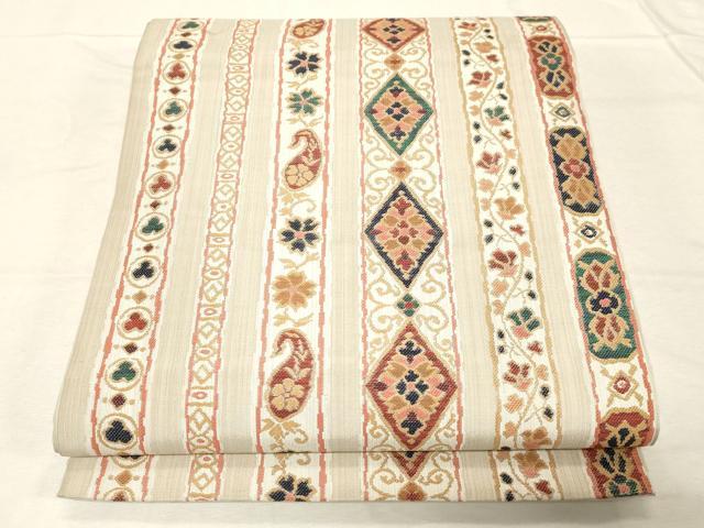 ■■■　サイズ　■■■ 長さ 422cm 幅 30cm程 ■■■　商品詳細　■■■ 【正絹】 状態は接写画像のように 柄止まりに折山の線汚れ・薄い汚れ、裏地に薄い汚れがございますが その他特に目立ったシミ汚れなどもなく大変良い状態です。 着...