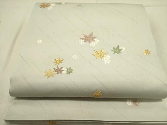 ■■■　サイズ　■■■ 長さ 436cm 幅 31cm程 ■■■　商品詳細　■■■ 【正絹】 状態は接写画像のように 太鼓上部・柄止まり・裏地に薄い汚れがございますが その他特に目立ったシミ汚れなどもなく大変良い状態です。 着用時には見えな...