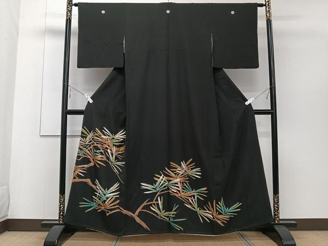 ■■■　サイズ　■■■ 身丈 159cm（肩から） 裄丈 62.5cm 袖丈 48cm　縫込み 7cm 袖幅 32cm 前幅 24.5cm 後幅 30cm 着物縫いこみ 内揚げ 5cm 裄 お袖側 約3cm　身頃側 約4cm ■■■　商品詳...