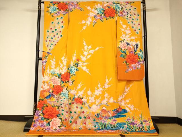 ■■■　サイズ　■■■ 身丈 182cm（肩から） 裄丈 64cm 袖丈 106cm　縫込み 5cm 袖幅 32cm 前幅 25cm 後幅 30cm 着物縫いこみ 内揚げ 0cm 裄 お袖側 約1cm　身頃側 約2cm ■■■　商品詳細　■...