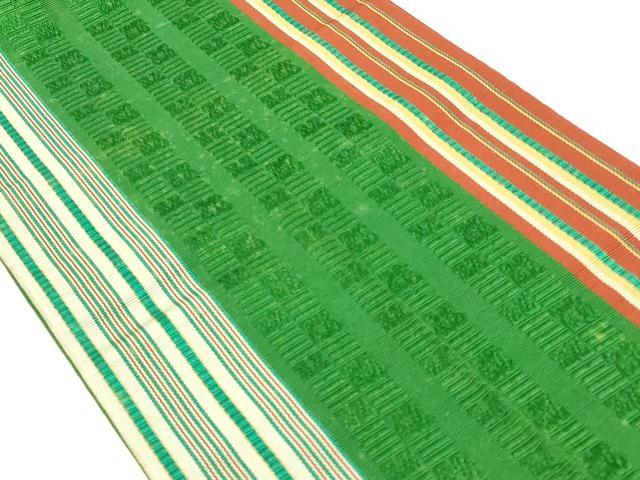■■■　サイズ　■■■ 長さ 348cm 幅 15cm程 ■■■　商品詳細　■■■ 【正絹】 詳細に関しましては、画像をご確認ください。 本場筑前博多織は、 福岡県福岡市博多区やその周辺で生産される絹織物です。 仏具のひとつである独鈷、華皿...