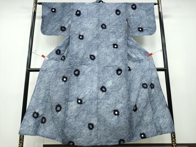 ■■■　サイズ　■■■ 身丈 151cm（肩から） 裄丈 65cm 袖丈 41cm　縫込み 2cm 袖幅 34cm 前幅 28cm 後幅 32.5cm 着物縫いこみ 内揚げ 0cm 裄 お袖側 約1cm　身頃側 約1cm ■■■　商品詳細　...