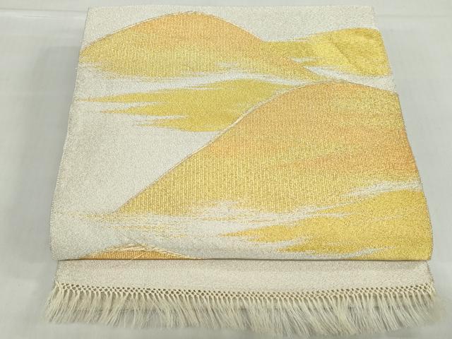 ■■■　サイズ　■■■ 長さ 428cm 幅 31cm程 ■■■　商品詳細　■■■ 【正絹】 詳細に関しましては、画像をご確認ください。 大変上質な逸品になります。 お安く出品致しますので、是非この機会にいかがでしょうか？ ■■■　注意事項...