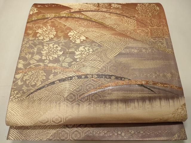 ■■■　サイズ　■■■ 長さ 426cm 幅 30.5cm程 ■■■　商品詳細　■■■ 【正絹】 詳細に関しましては、画像をご確認ください。 大変上質な逸品になります。 お安く出品致しますので、是非この機会にいかがでしょうか？ ■■■　注意...