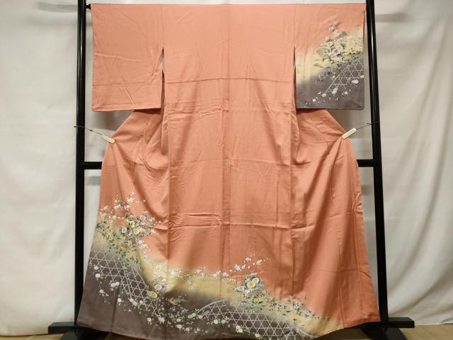 ■■■　サイズ　■■■ 身丈 160cm（肩から） 裄丈 66cm 袖丈 52cm　縫込み 10cm 袖幅 34cm 前幅 24cm 後幅 30cm 着物縫いこみ 内揚げ 6cm 裄 お袖側 約3cm　身頃側 約3cm ■■■　商品詳細　■...