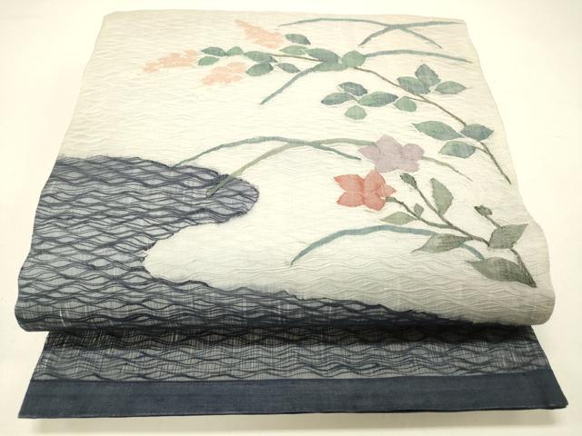 ■■■　サイズ　■■■ 長さ 430cm 幅 30.5cm程 ■■■　商品詳細　■■■ 【正絹】 状態は接写画像のように 太鼓・太鼓上部に薄い汚れがございますが その他特に目立ったシミ汚れなどもなく大変良い状態です。 大変上質な逸品になりま...
