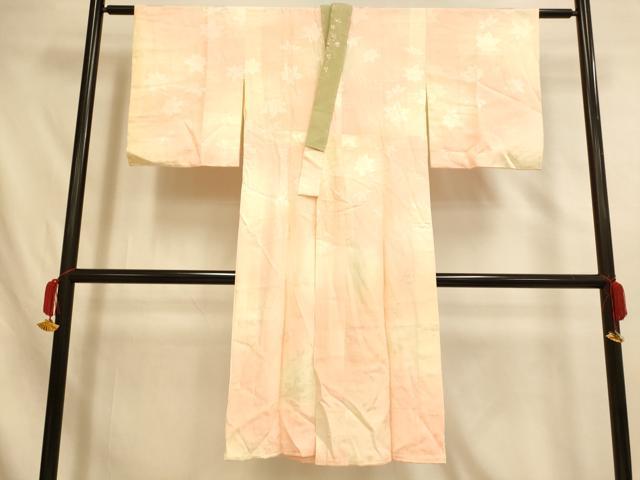■■■　サイズ　■■■ 身丈 121cm（肩から） 裄丈 61.5cm 袖丈 46cm　縫込み 5cm 袖幅 32cm 前幅 27cm 後幅 31cm 着物縫いこみ 内揚げ 3.5cm 裄 お袖側 約5.5cm　身頃側 約5cm ■■■　商...