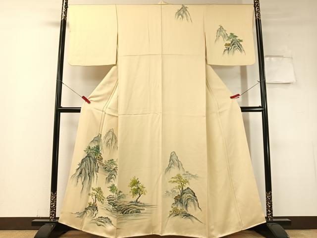 ■■■　サイズ　■■■ 身丈 162cm（肩から） 裄丈 66.5cm 袖丈 47cm　縫込み 7cm 袖幅 34cm 前幅 24cm 後幅 30.5cm 着物縫いこみ 内揚げ 0cm 裄 お袖側 約1cm　身頃側 約1cm ■■■　商品詳...