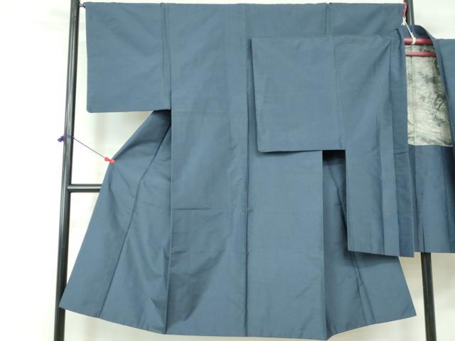 ■■■　サイズ　■■■ 【着物】 身丈 136cm（肩から） 裄丈 66cm 袖丈 49cm　縫込み 3.5cm 袖幅 34cm 前幅 24cm 後幅 30cm 着物縫いこみ 内揚げ 6cm 裄 お袖側 約0cm　身頃側 約2cm 【羽織】...