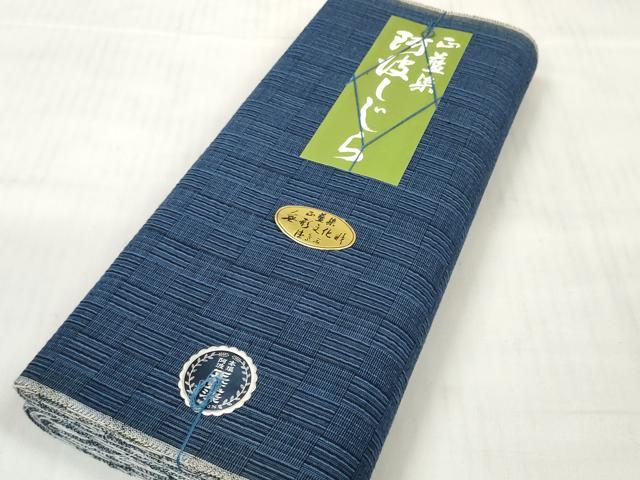 ■■■　サイズ　■■■ 長さ　　着尺分あり 幅　　　約36cm ■■■　商品詳細　■■■ 【綿・未使用】 状態は接写画像のように耳部分・表地に薄い汚れがございます。 徳島県の伝統的な綿織物で、 国によって伝統的工芸品に指定されている阿波しじ...