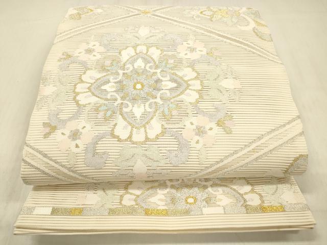 ■■■　サイズ　■■■ 長さ 456cm 幅 30cm程 ■■■　商品詳細　■■■ 【正絹・芯なし】 状態は接写画像のように表地所々・裏地に薄い汚れがございます。 大変上質な逸品になりますのでぜひお手入れをされてお召しになられてはいかがでし...
