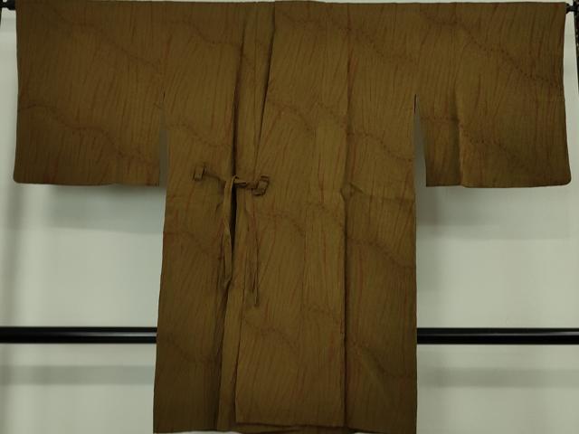 ■■■　サイズ　■■■ 身丈 97.5cm（肩から） 裄丈 67.5cm 袖丈 46cm 袖幅 35cm 前幅 29.5cm 後幅 30cm 裄 お袖側 約 2cm　身頃側 約 1.5cm ■■■　商品詳細　■■■ 【正絹】 状態は特に目立...