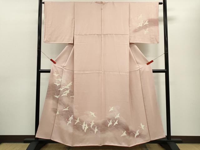 ■■■　サイズ　■■■ 身丈 165.5cm（肩から） 裄丈 65cm 袖丈 47cm　縫込み 5cm 袖幅 33cm 前幅 24.5cm 後幅 30.5cm 着物縫いこみ 内揚げ 5.5cm 裄 お袖側 約3cm　身頃側 約3.5cm ■...