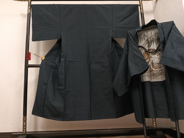 ■■■　サイズ　■■■ 【着物】 身丈 138.5cm（肩から） 裄丈 66.5cm 袖丈 47.5cm　縫込み 0cm 袖幅 33.5cm 前幅 25cm 後幅 28.5cm 着物縫いこみ 内揚げ 3cm 裄 お袖側 約3cm　身頃側 約...