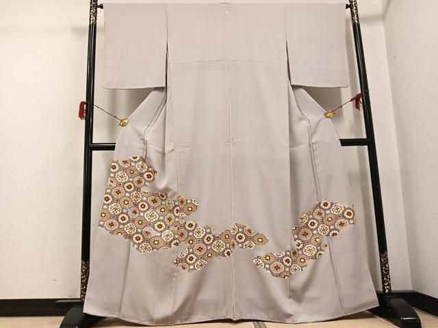 ■■■　サイズ　■■■ 身丈 161.5cm（肩から） 裄丈 64.5cm 袖丈 47.5cm　縫込み 4.5cm 袖幅 32cm 前幅 24.5cm 後幅 30.5cm 着物縫いこみ 内揚げ 2cm 裄 お袖側 約3cm　身頃側 約1cm...