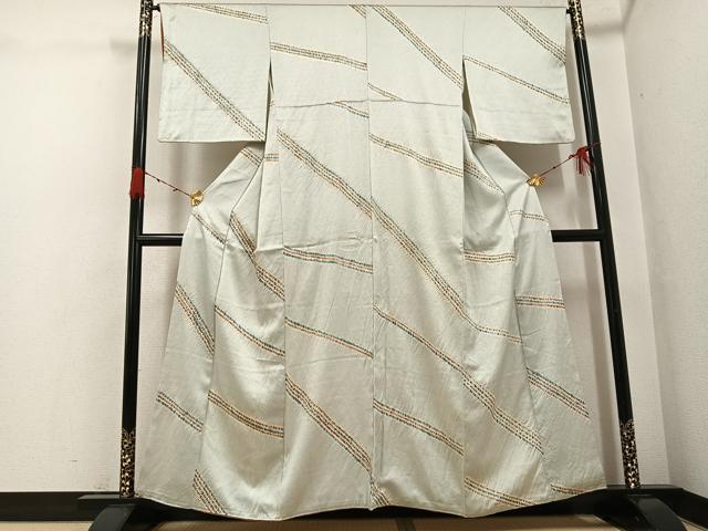 ■■■　サイズ　■■■ 身丈 156.5cm（肩から） 裄丈 65cm 袖丈 47cm　縫込み 4.5cm 袖幅 33cm 前幅 24cm 後幅 30cm 着物縫いこみ 内揚げ 1cm 裄 お袖側 約0cm　身頃側 約0cm ■■■　商品詳...