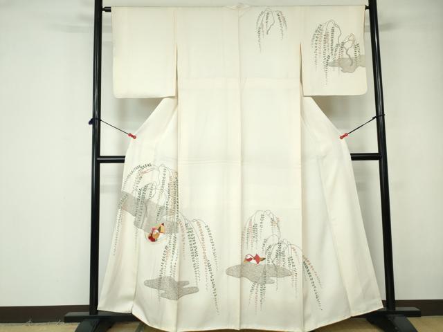 ■■■　サイズ　■■■ 身丈 159cm（肩から） 裄丈 63cm 袖丈 48cm　縫込み 3.5cm 袖幅 32cm 前幅 25cm 後幅 30cm 着物縫いこみ 内揚げ 4cm 裄 お袖側 約4cm　身頃側 約3cm ■■■　商品詳細　...