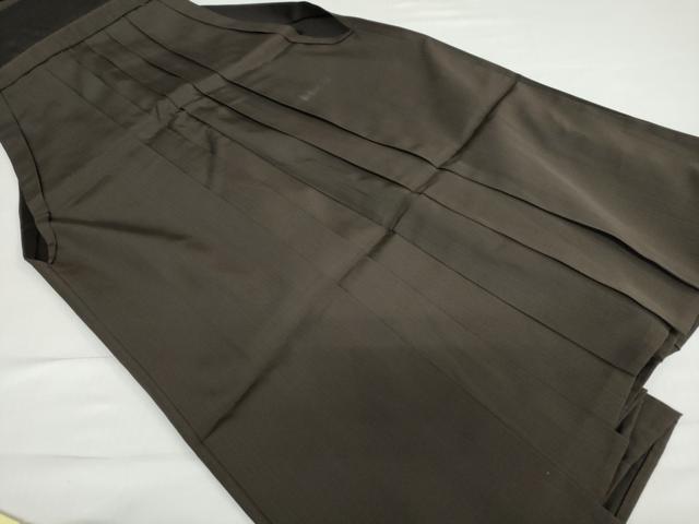 ■■■　サイズ　■■■ 紐下丈　約85cm ■■■　商品詳細　■■■ 【正絹】 状態は接写画像のように一のひだに薄い汚れがございますが その他特に目立ったシミ汚れなどもなく大変良い状態です。 大変上質な逸品になります。 お安く出品致しますの...