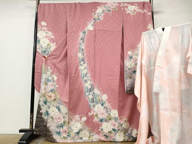 ■■■　サイズ　■■■ 【振袖】 身丈 167cm（肩から） 裄丈 71cm 袖丈 112cm　縫込み 8cm 袖幅 36cm 前幅 24cm 後幅 28.5cm 着物縫いこみ 内揚げ 5cm 裄 お袖側 約1cm　身頃側 約0cm 【長襦...