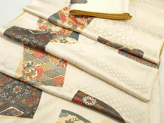 ■■■　サイズ　■■■ 長さ 　着尺分あり 幅 　　約36.5cm ■■■　商品詳細　■■■ 【正絹】 状態は参考画像のように表地所々・裏面所々に薄い汚れがございます。 大変上質な逸品になります。 お安く出品致しますので、是非この機会にいか...