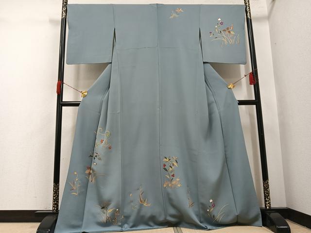 ■■■　サイズ　■■■ 身丈 166.5cm（肩から） 裄丈 68cm 袖丈 47.5cm　縫込み 4cm 袖幅 34cm 前幅 25cm 後幅 30cm 着物縫いこみ 内揚げ 0cm 裄 お袖側 約1cm　身頃側 約0cm ■■■　商品詳...