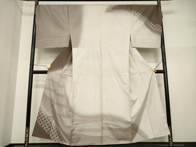 ■■■　サイズ　■■■ 身丈 150cm（肩から） 裄丈 74cm 袖丈 52cm　縫込み 6.5cm 袖幅 37cm 前幅 22.5cm 後幅 30cm 着物縫いこみ 内揚げ 4cm 裄 お袖側 約0cm　身頃側 約0cm ■■■　商品詳...