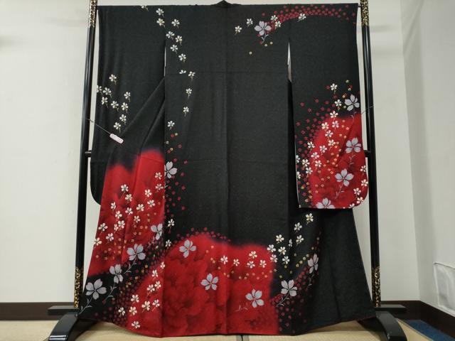 ■■■　サイズ　■■■ 身丈 163cm（肩から） 裄丈 67cm 袖丈 105cm　縫込み 8cm 袖幅 35cm 前幅 24.5cm 後幅 31cm 着物縫いこみ 内揚げ 6cm 裄 お袖側 約4cm　身頃側 約5cm ■■■　商品詳細...