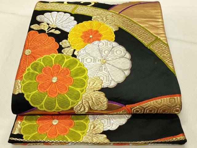■■■　サイズ　■■■ 長さ 418cm 幅 30cm程 ■■■　商品詳細　■■■ 【正絹・芯なし】 詳細に関しましては、画像をご確認ください。 大変上質な逸品になります。 お安く出品致しますので、是非この機会にいかがでしょうか？ ■■■　...