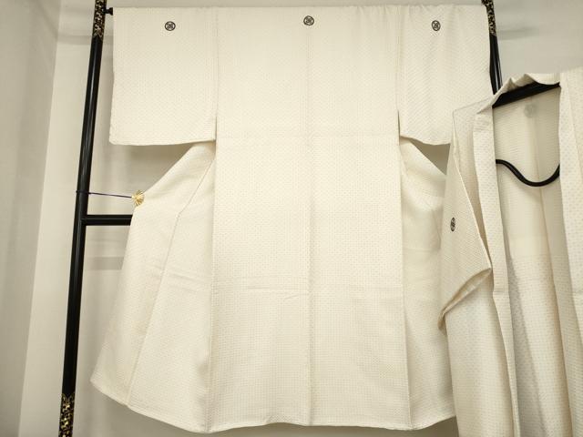 ■■■　サイズ　■■■ 身丈 142cm（肩から） 裄丈 71cm 袖丈 53cm　縫込み 1cm 袖幅 37cm 前幅 26cm 後幅 30cm 着物縫いこみ 内揚げ 4cm 裄 お袖側 約2.5cm　身頃側 約4cm 【羽織】 身丈 9...