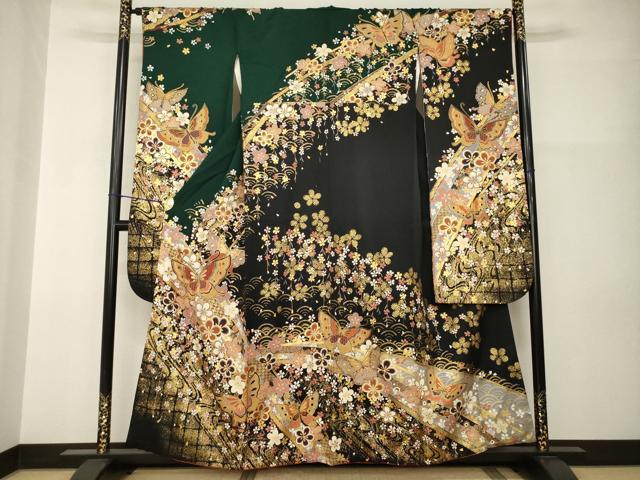 ■■■　サイズ　■■■ 身丈 156cm（肩から） 裄丈 67cm 袖丈 105cm　縫込み 8cm 袖幅 32.5cm 前幅 23cm 後幅 29cm 着物縫いこみ 内揚げ 6cm 裄 お袖側 約2cm　身頃側 約2cm ■■■　商品詳細...