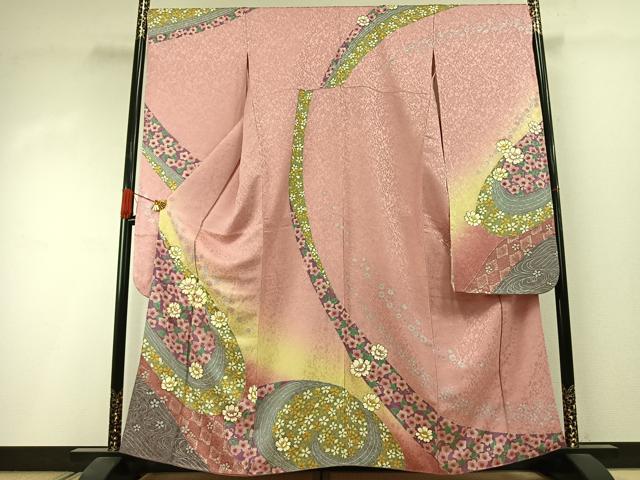 ■■■　サイズ　■■■ 身丈 161cm（肩から） 裄丈 70cm 袖丈 106cm　縫込み 2.5cm 袖幅 35cm 前幅 24cm 後幅 30cm 着物縫いこみ 内揚げ 10cm 裄 お袖側 約2cm　身頃側 約2cm ■■■　商品詳...