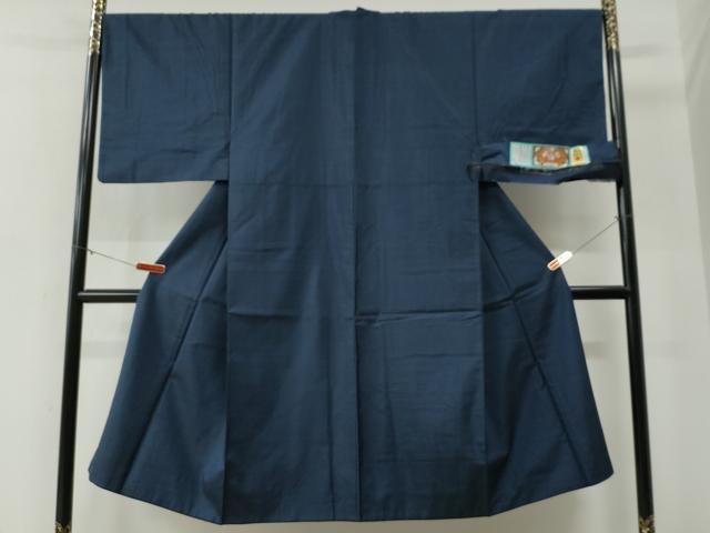 ■■■　サイズ　■■■ 身丈 134cm（肩から） 裄丈 68.5cm 袖丈 49cm　縫込み 4cm 袖幅 35cm 前幅 26.5cm 後幅 32cm 着物縫いこみ 内揚げ 8cm 裄 お袖側 約4cm　身頃側 約3cm ■■■　商品詳...