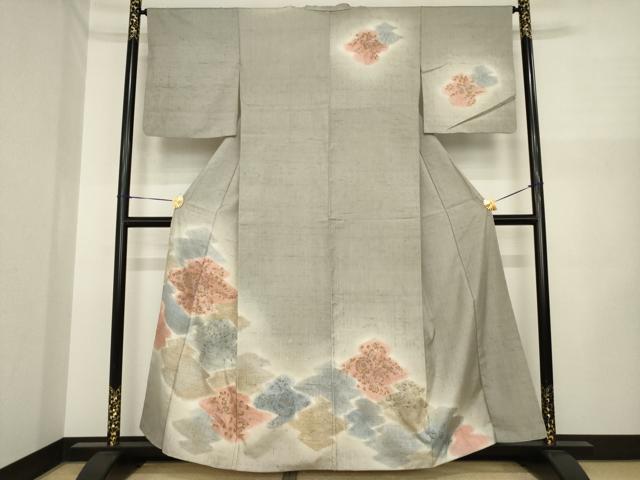 ■■■　サイズ　■■■ 身丈 157cm（肩から） 裄丈 65cm 袖丈 49cm　縫込み 6cm 袖幅 32cm 前幅 24cm 後幅 31cm 着物縫いこみ 内揚げ 4cm 裄 お袖側 約2cm　身頃側 約2cm ■■■　商品詳細　■■...
