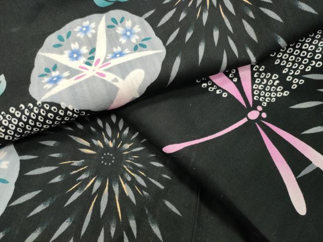 ■■■　サイズ　■■■ 身丈 162cm（肩から） 裄丈 67cm 袖丈 48cm　縫込み 0cm 袖幅 34cm 前幅 24cm 後幅 30.5cm 着物縫いこみ 内揚げ 1cm 裄 お袖側 約1cm　身頃側 約1cm ■■■　商品詳細　...
